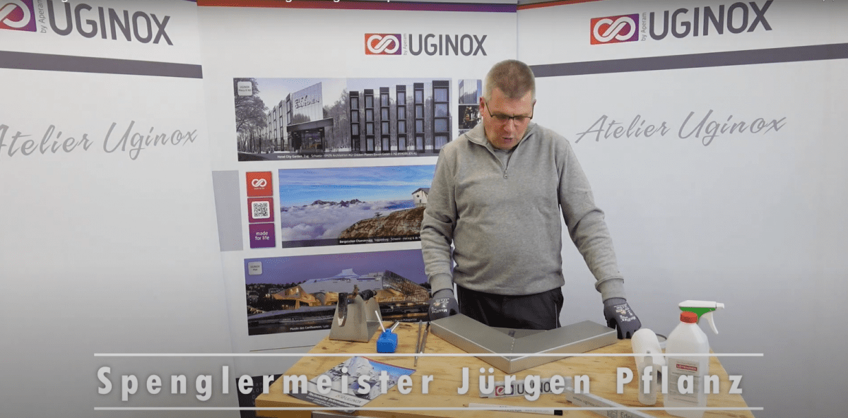 Atelier Uginox - Löten einer Mauerabdeckung aus Uginox Top - uginox